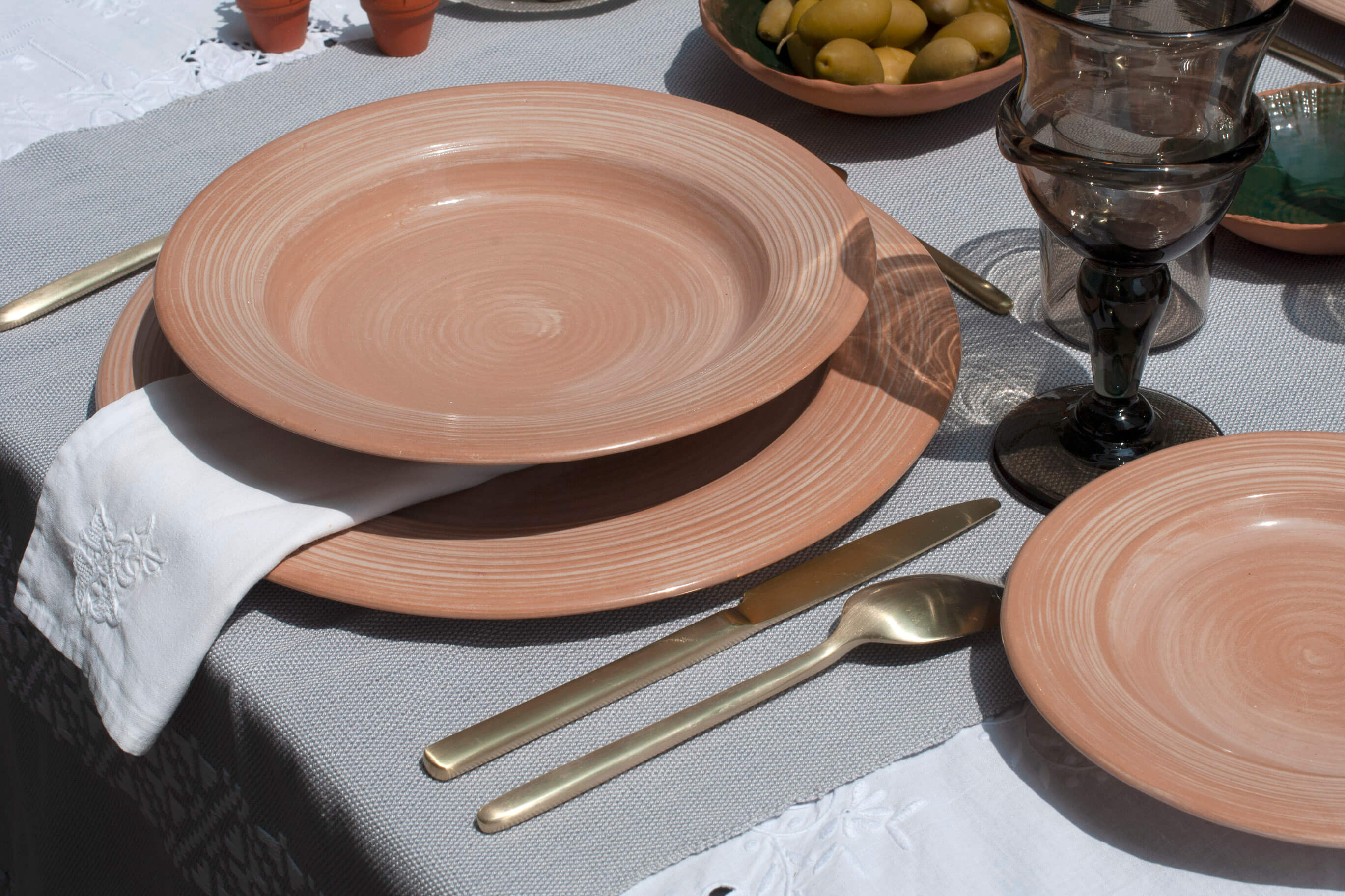 Rosamia - Vaisselle : Assiette creuse Spirale